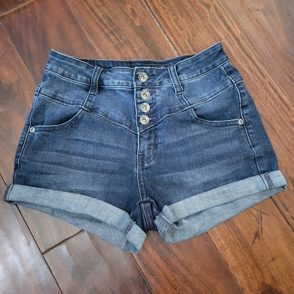 Blackheart | Shorts | Blackheart High Rise Button Up Denim Shorts ...
